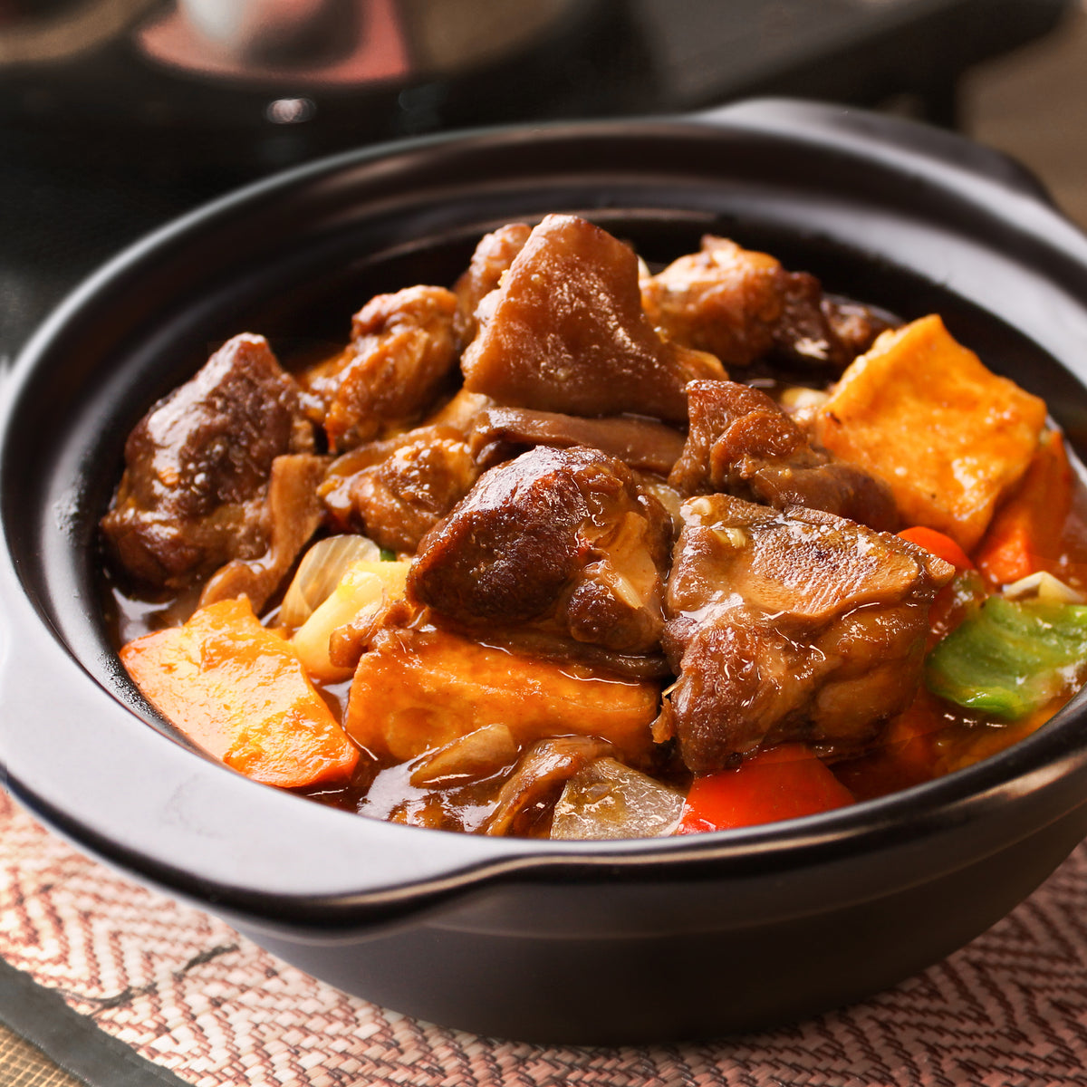 Braised Spicy Pork Knuckles – KingChefPH